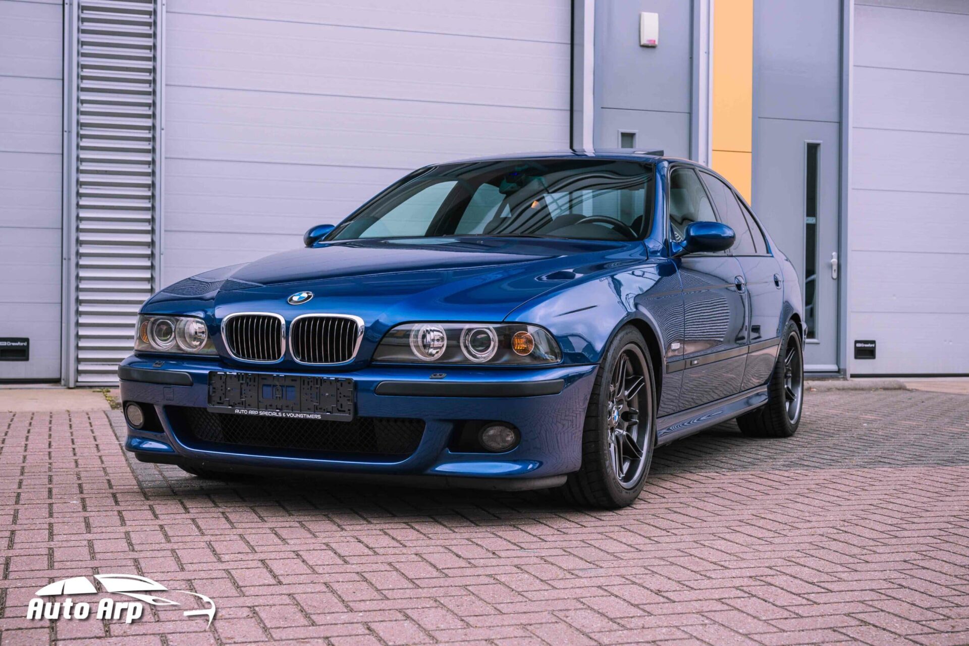 BMW E39 M5 Le mans blau in perfecte staat | Auto Arp
