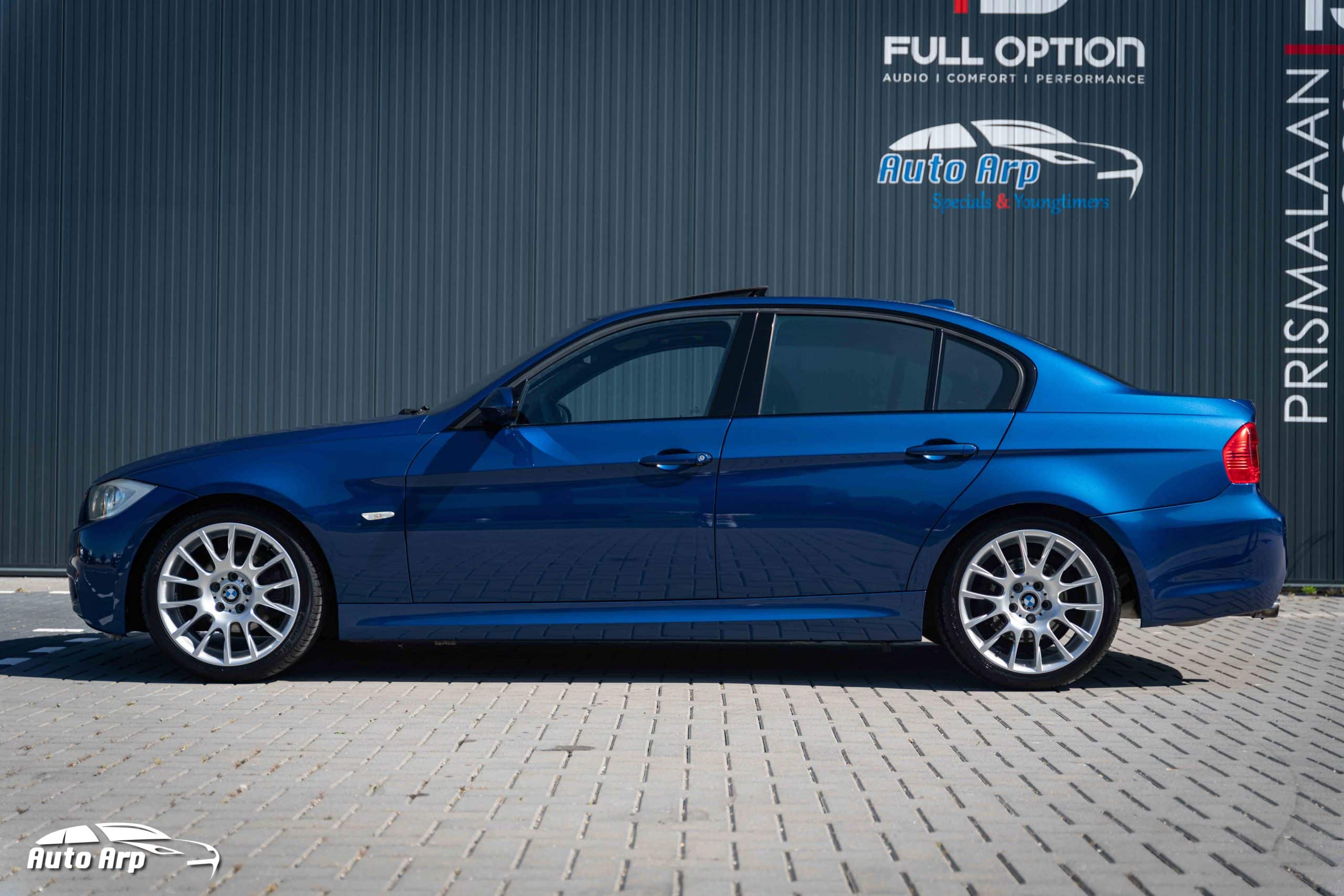 BMW e90 320si gelimiteerd op 2600 stuks. | Auto Arp