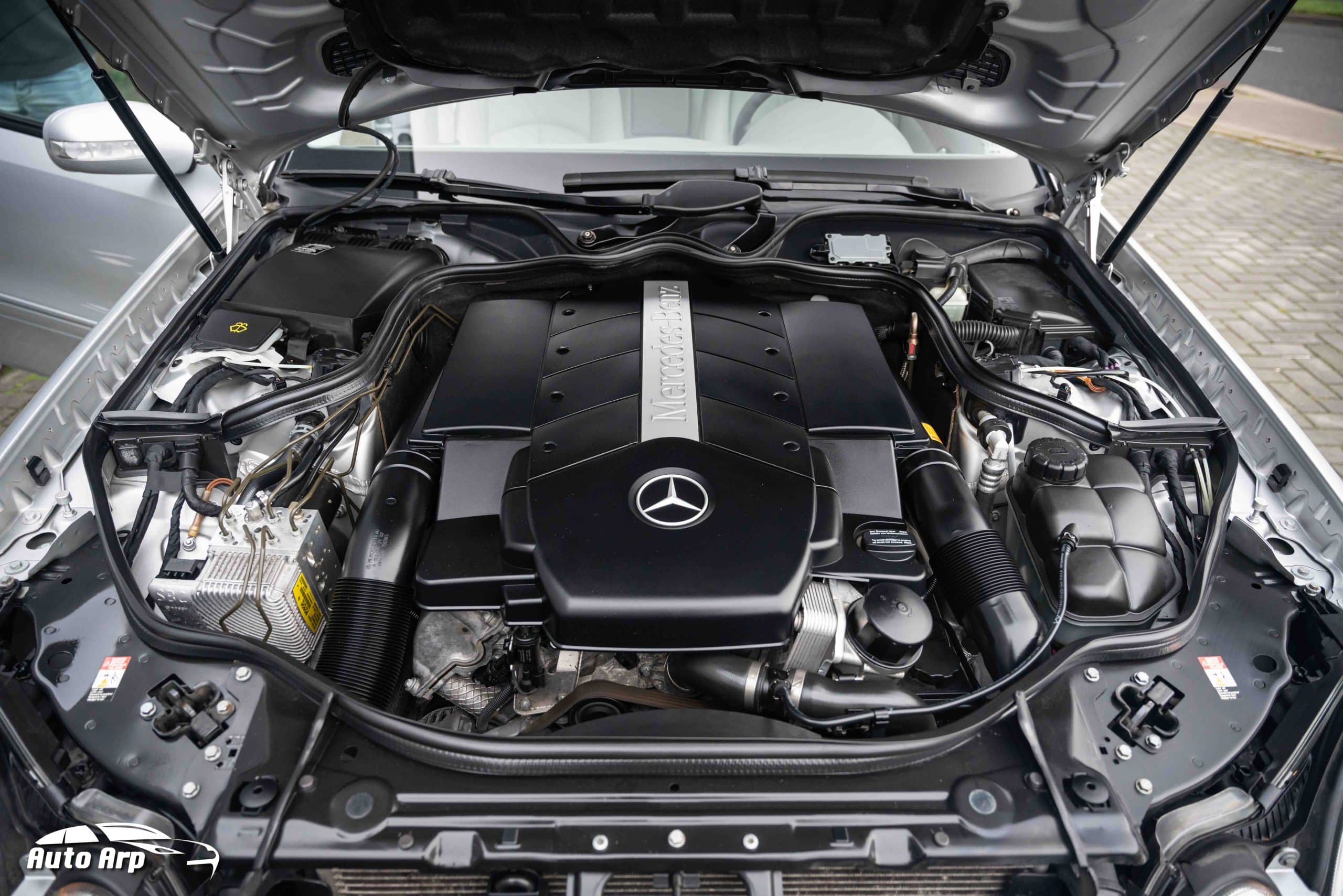 Mercedes W211 E500 youngtimer | Auto Arp