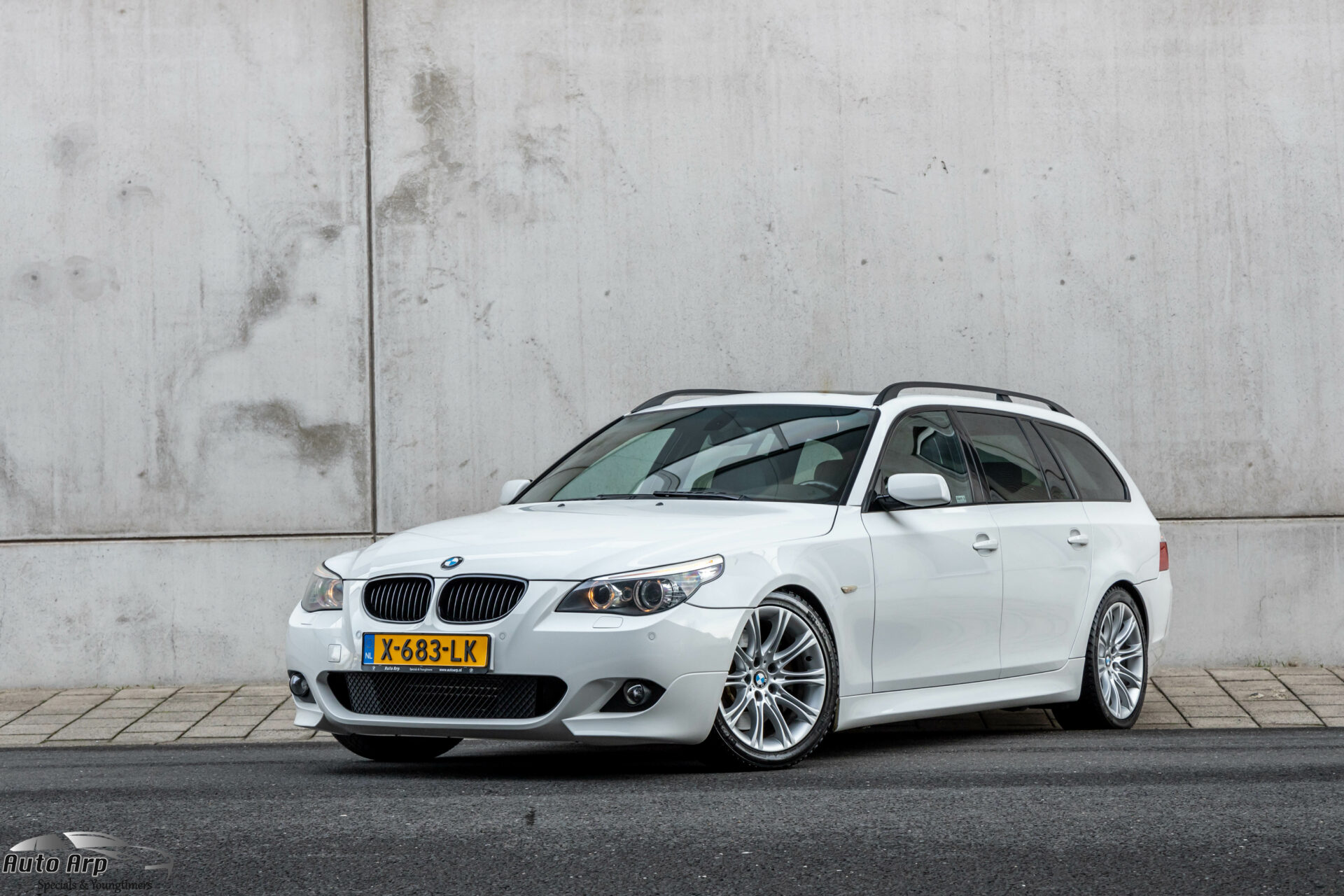 BMW E61 530 LCI M-SPORT ALPINE WHITE 3 | Auto Arp