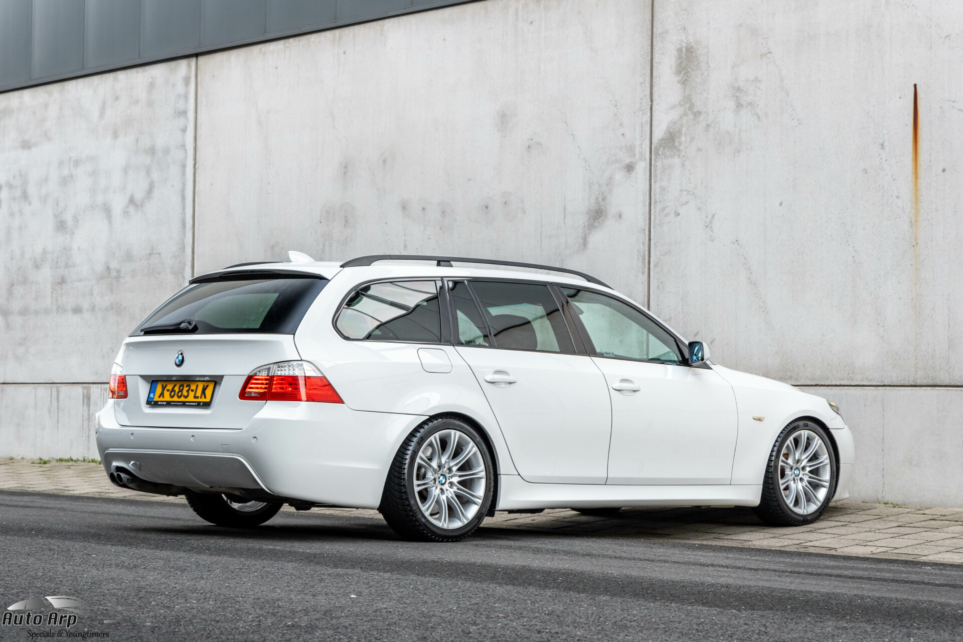 BMW E61 530 LCI M-SPORT ALPINE WHITE 3 | Auto Arp