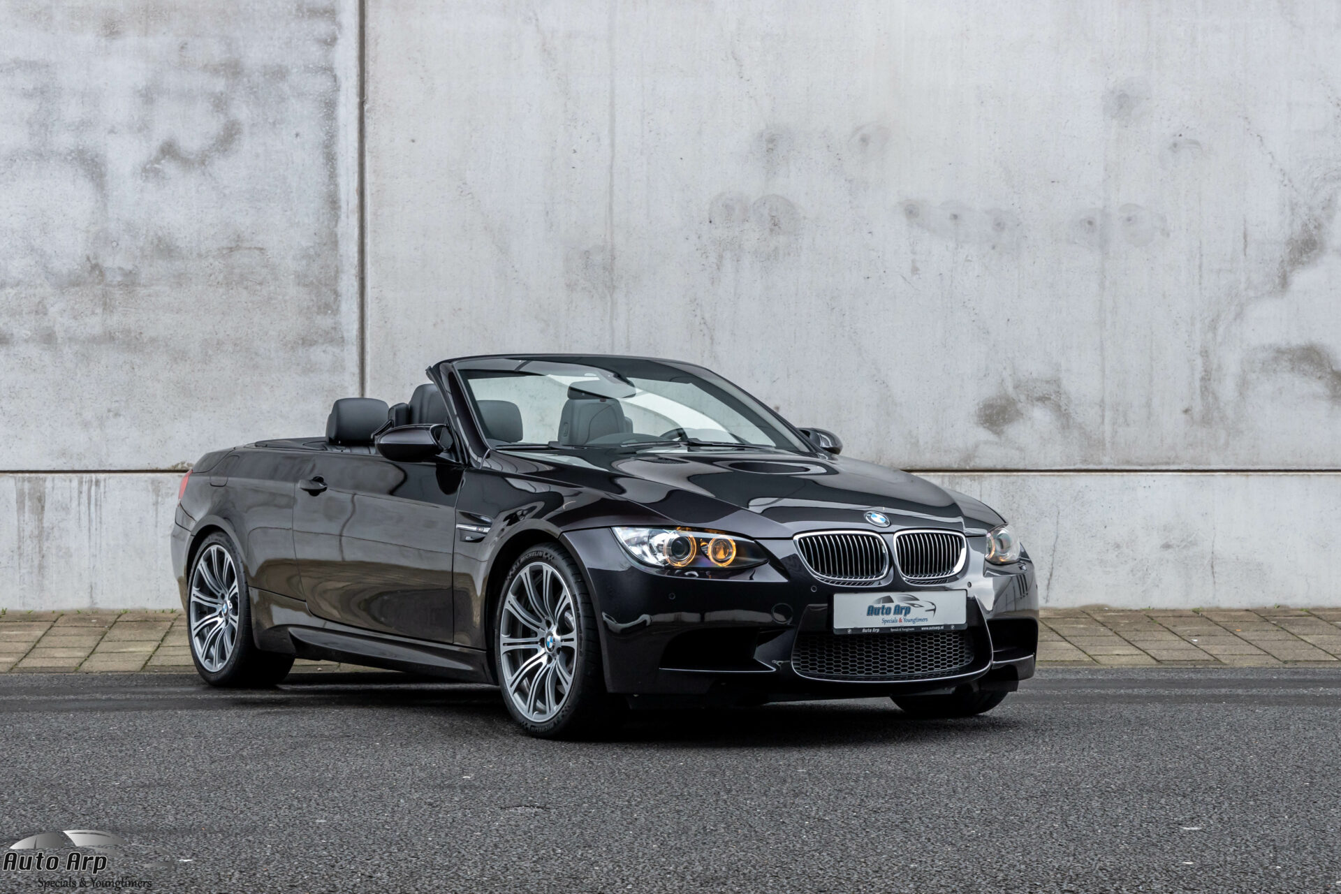 BMW E93 M3 Individual Rubinschwartz metallic | Auto Arp