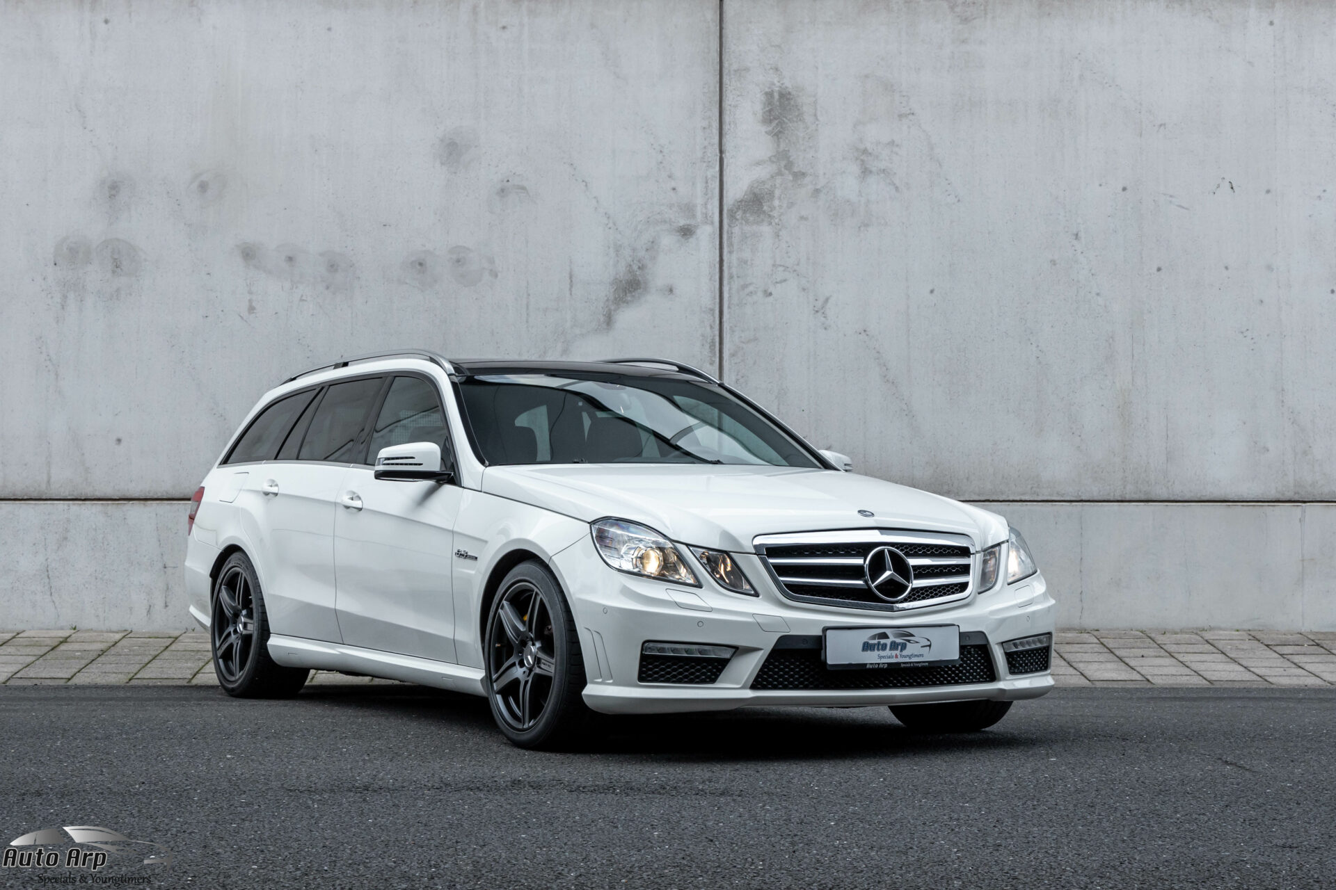 Mercedes W212 E63 AMG 6.3 V8 collector car. | Auto Arp